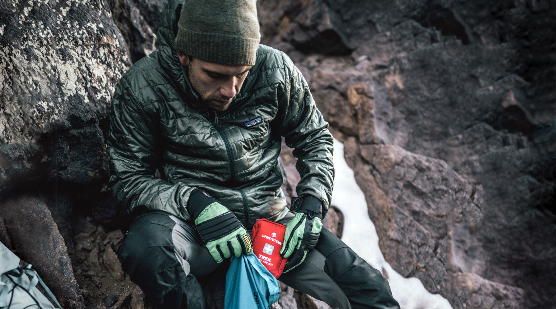 First Aid Kits | Travel First Aid Kit | Lifesystems