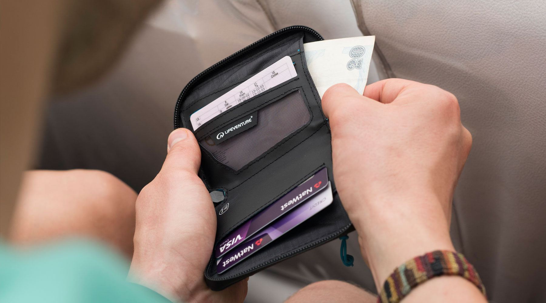 Travel Accessories | Travel Accessories UK | Lifesystems